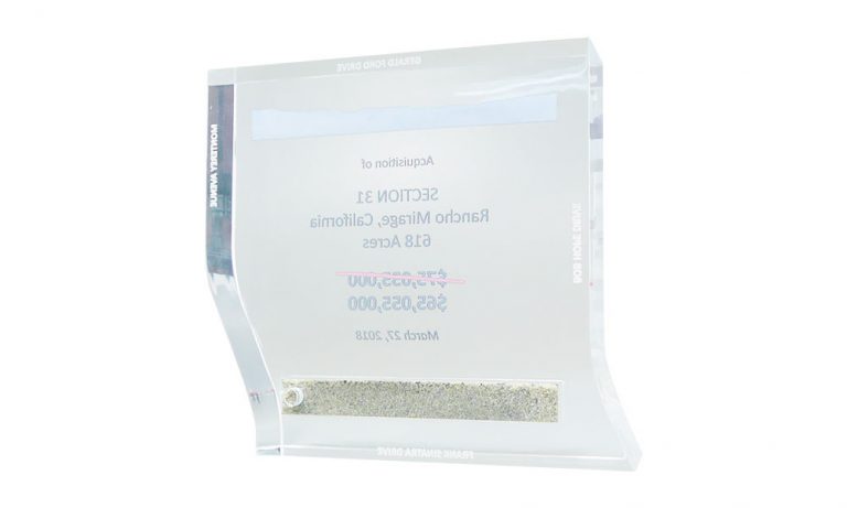 Lucite Embedments: 7 Things You Absolutely Need to Know (Updated ...